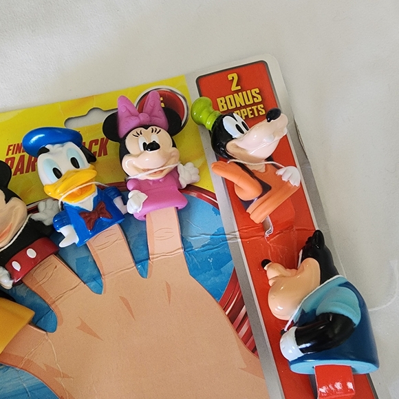 Disney | Toys | Disney Michey Mouse 7 Pack Finger Puppet Toy Party Pack ...